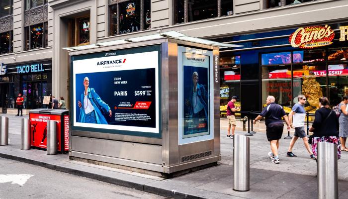 Stay in the Moment: Dynamic DOOH | JCDecaux